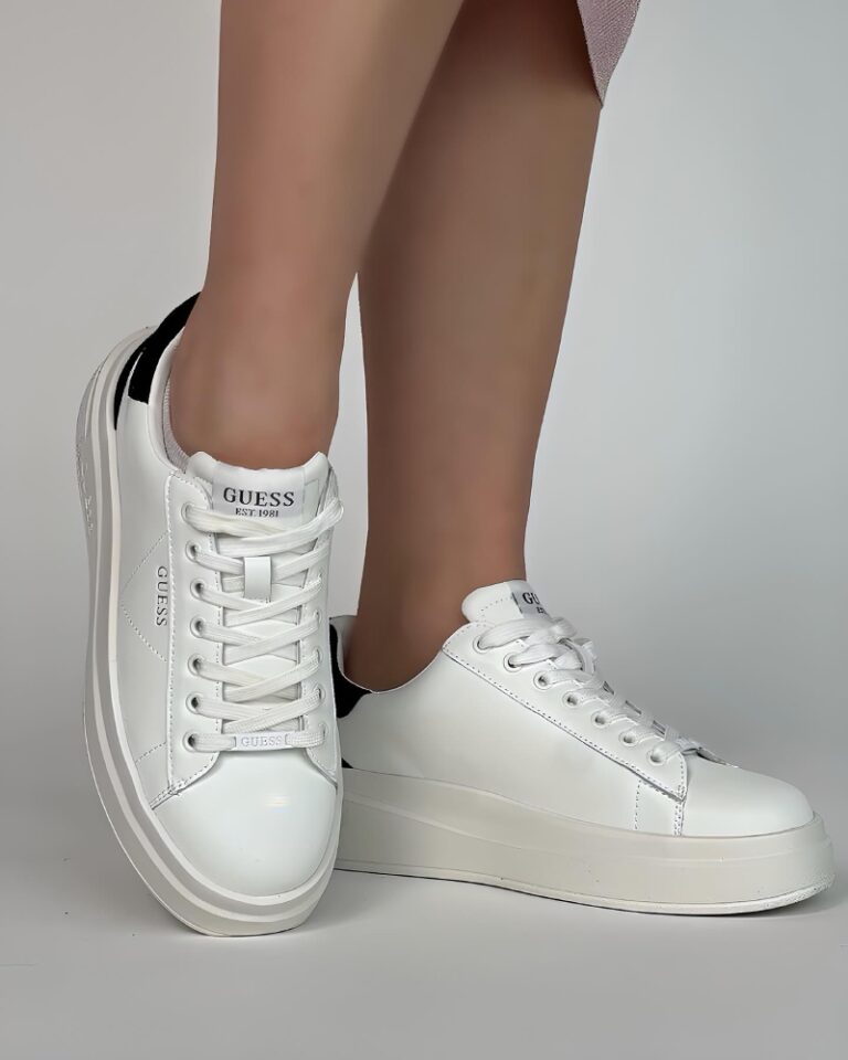 Bele ženske patike- 5 modela koja će se nositi proleća 2024!